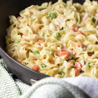 Chicken Pot Pie Noodle Skillet