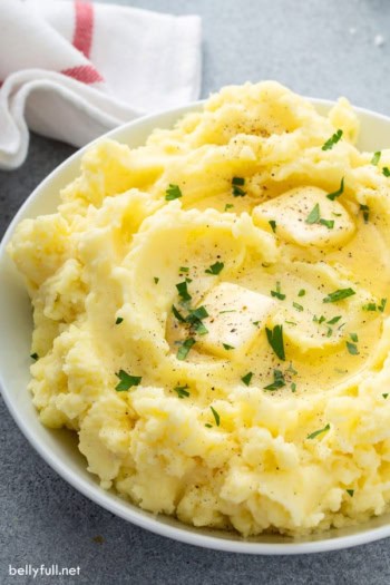 The BEST Homemade Mashed Potatoes! - Belly Full