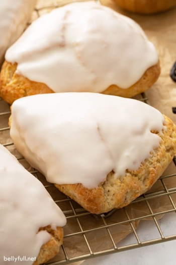 Scones Recipe {How to Make Tender, Flaky Scones} - Belly Full