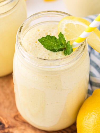 Orange Julius Recipe {only 4 ingredients!} - Belly Full