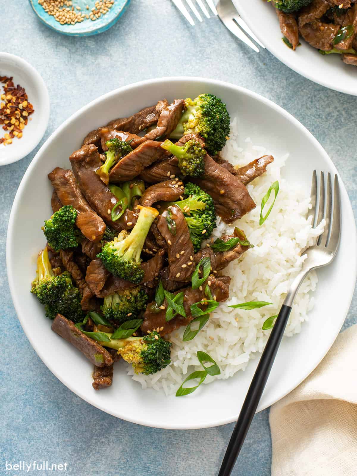 Beef and Broccoli Recipe {quick and easy!} - Belly Full