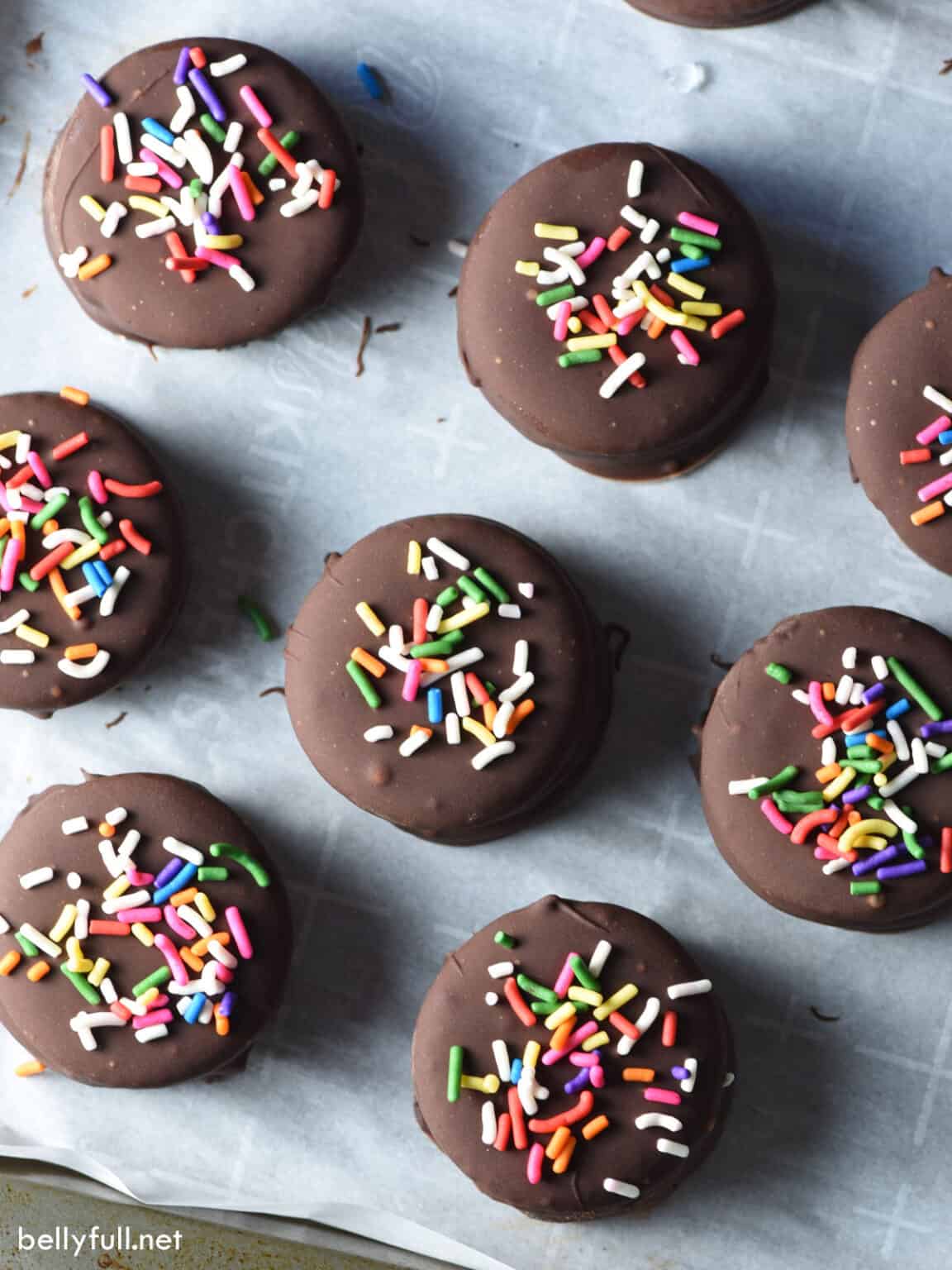 Easy Ritz Cracker Cookies {no bake} - Belly Full