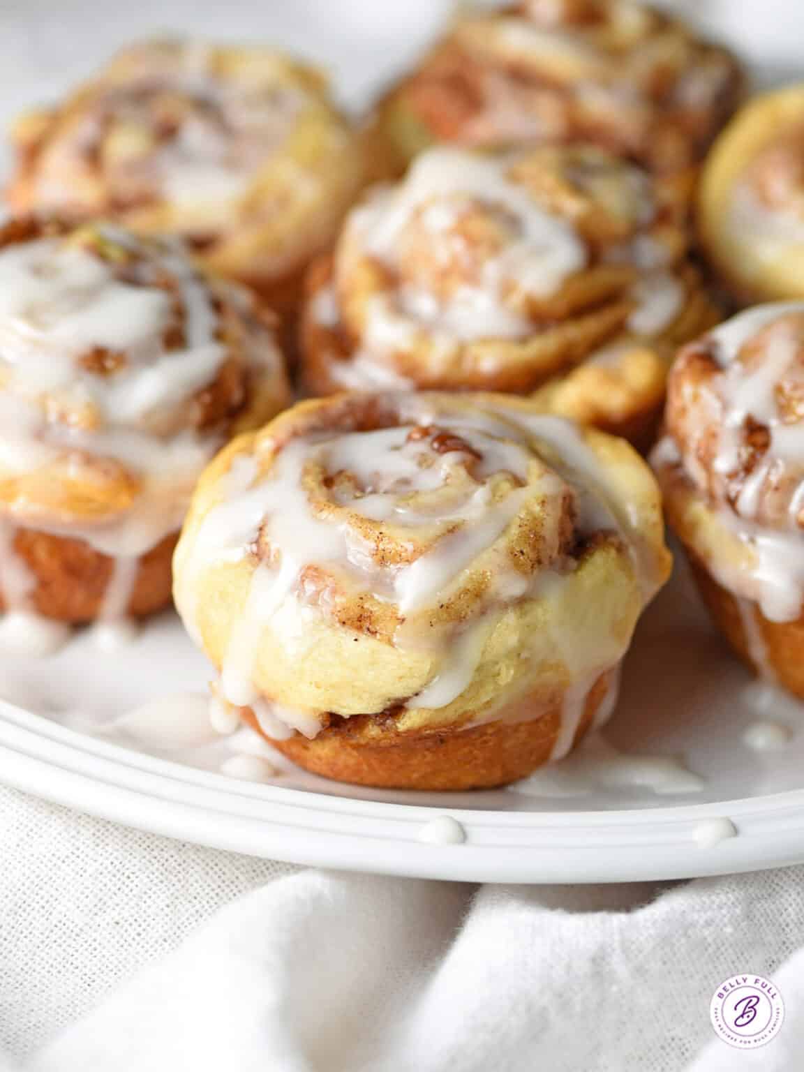 Easy Mini Cinnamon Rolls - Belly Full