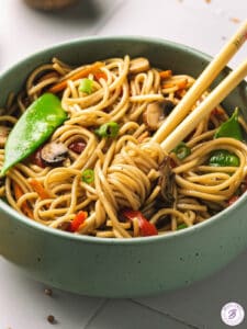 Easy Lo Mein (in 20 Minutes!) - Belly Full