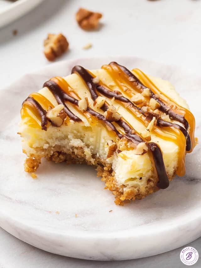 Mini Turtle Cheesecakes - Belly Full
