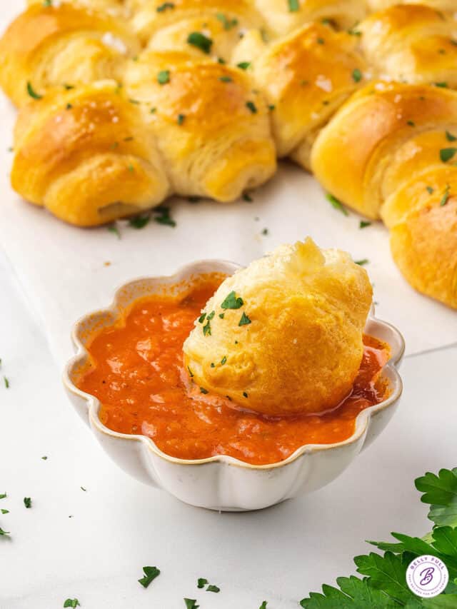 Pull-Apart Crescent Roll Christmas Tree - Belly Full