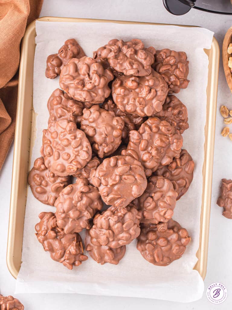 Crockpot Candy: 5 Ingredients, Zero Fuss, Holiday Magic!