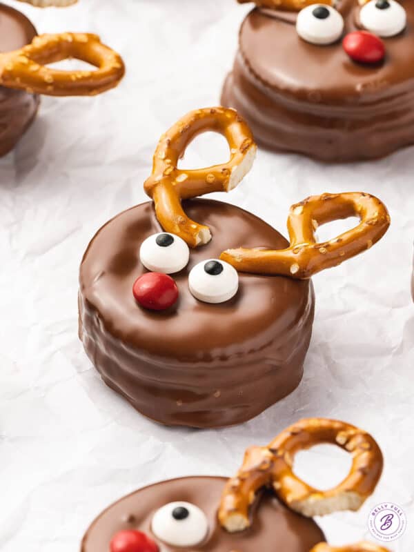 Christmas Reindeer Ritz Cracker Cookies - Belly Full