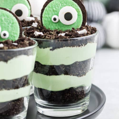 Zombie Dirt Pudding Cups - Belly Full