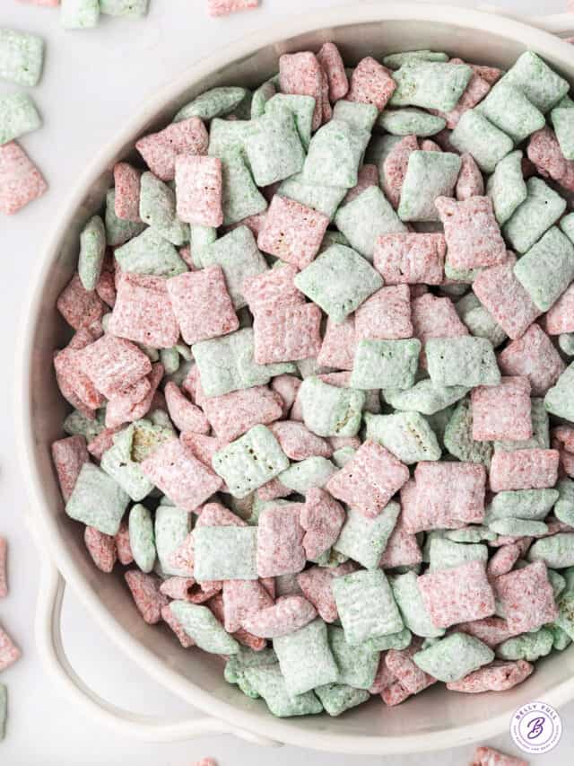 Christmas Muddy Buddies - Belly Full