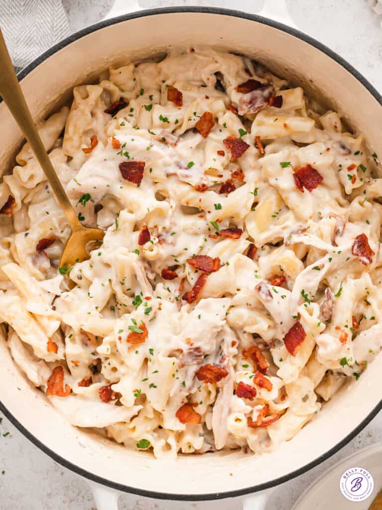 Chicken Bacon Ranch Pasta Recipe {One Pot} - Belly Full