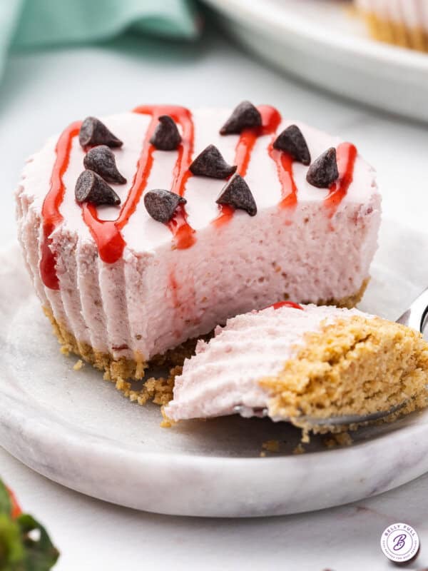 No Bake Mini Strawberry Cheesecakes l Belly Full