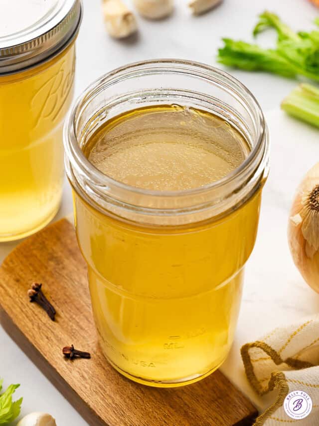 Homemade Chicken Stock l Belly Full