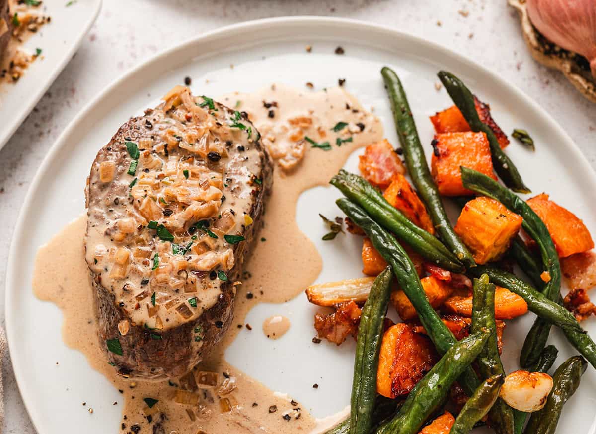Beef Tenderloin with Pepper Cream Sauce l Belly Full