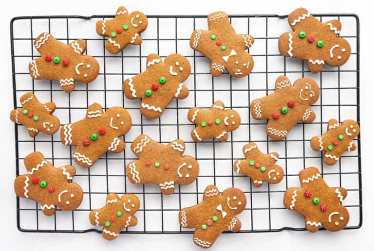Gingerbread Cookies l Belly Full