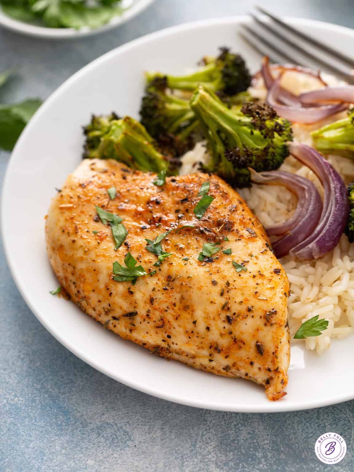 Baked Chicken Breast {Tender & Juicy in 20 minutes!} - Belly Full